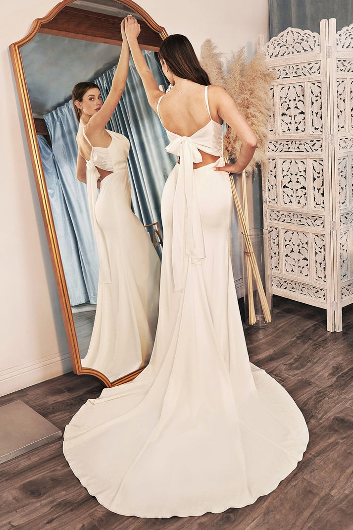 Wedding dress in satin with bow – TP Kjoler